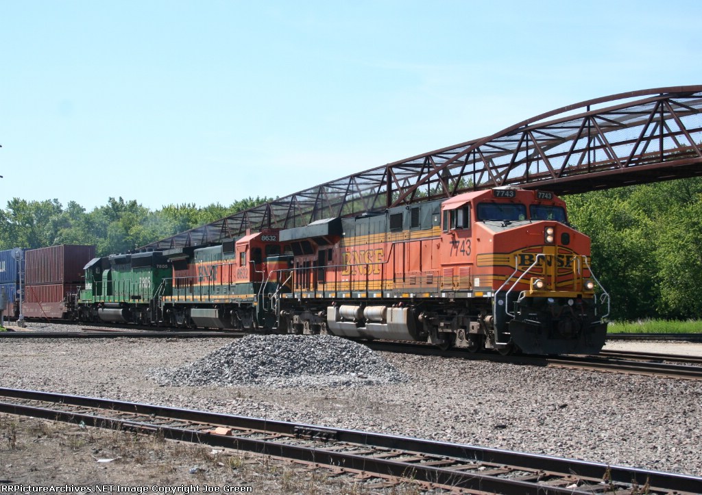 BNSF 7743